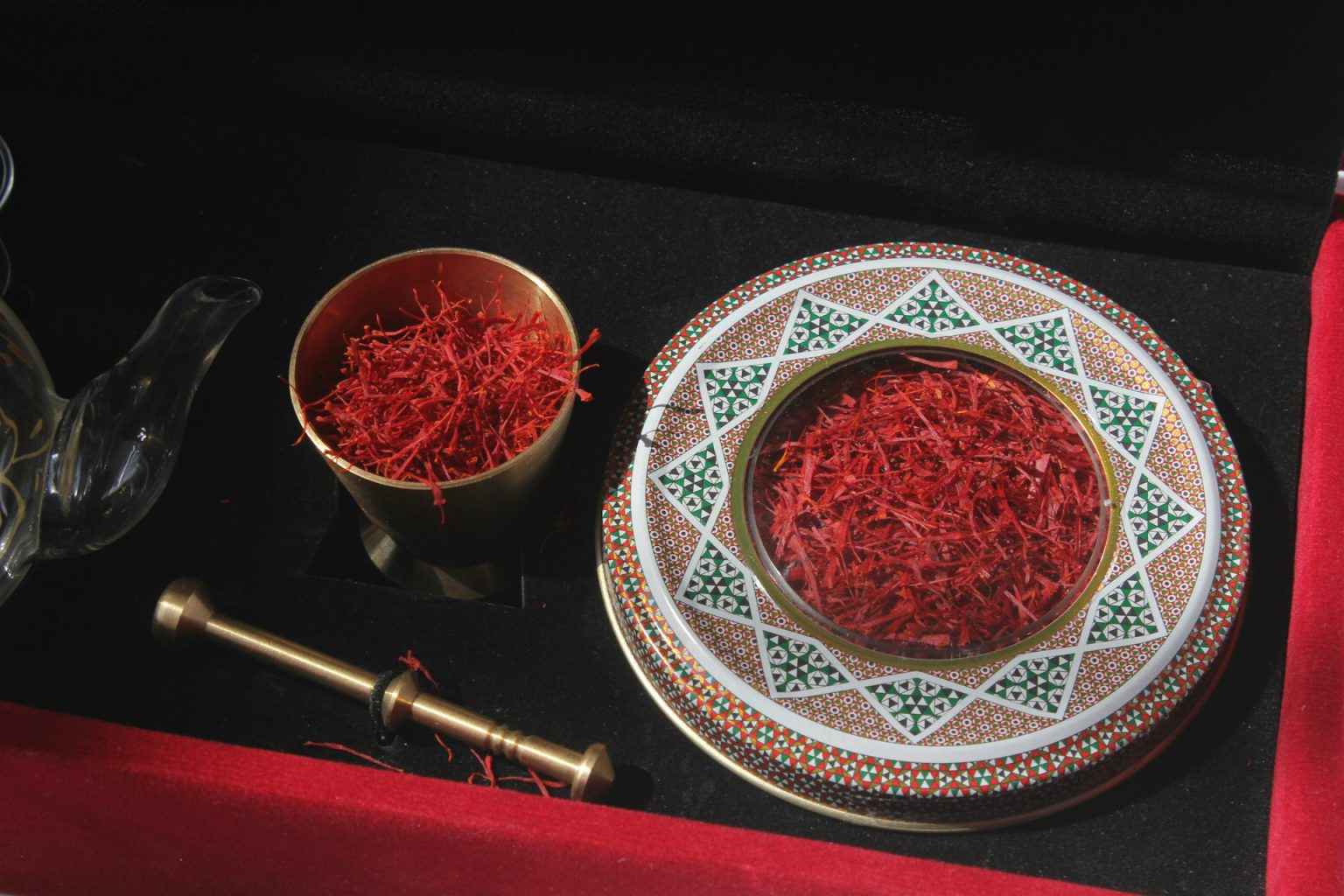 Saffron: Iran's Golden Treasure - To Iran Tour