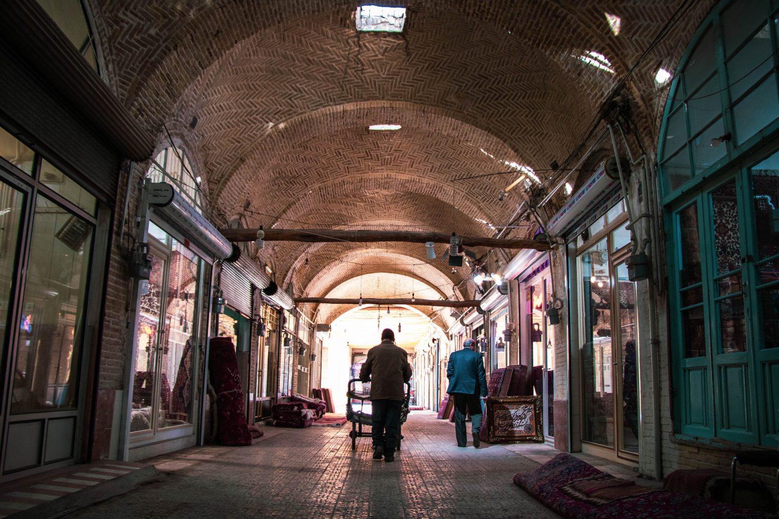 Top 15 Traditional Iran Bazaars: A Comprehensive Guide - To Iran Tour