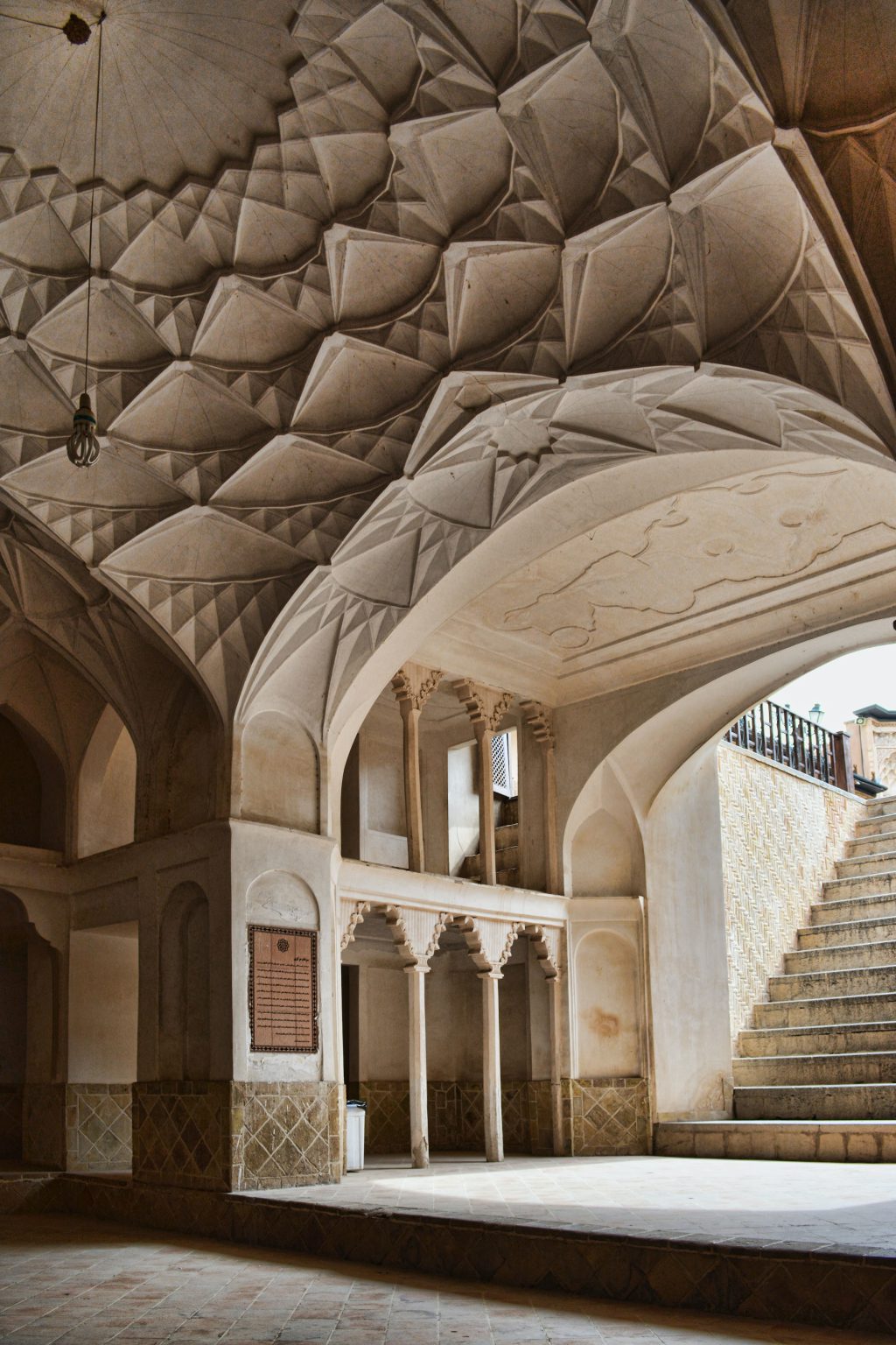 Tabatabaei House: Amazing Persian Elegance in Kashan - To Iran Tour