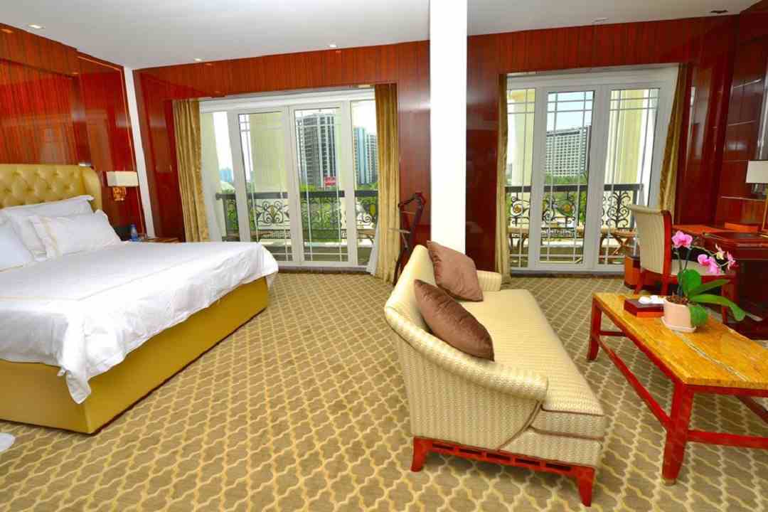 Best Hotels in Kish Island: Top 10 Choices to Consider - To Iran Tour