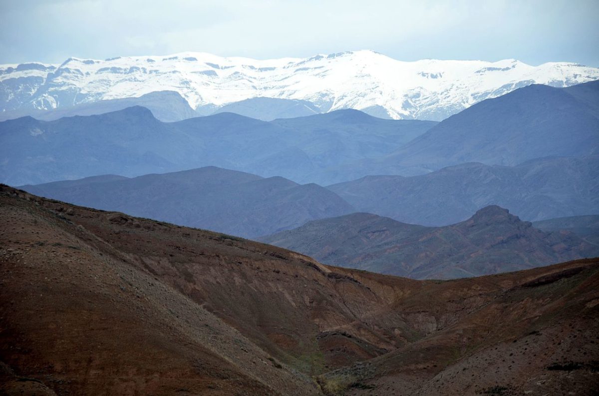 Alam Kuh: A Symphony of Nature and Adventure - To Iran Tour