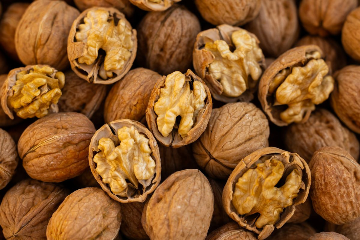 Persian Nuts: Staples in Your Diet - To Iran Tour
